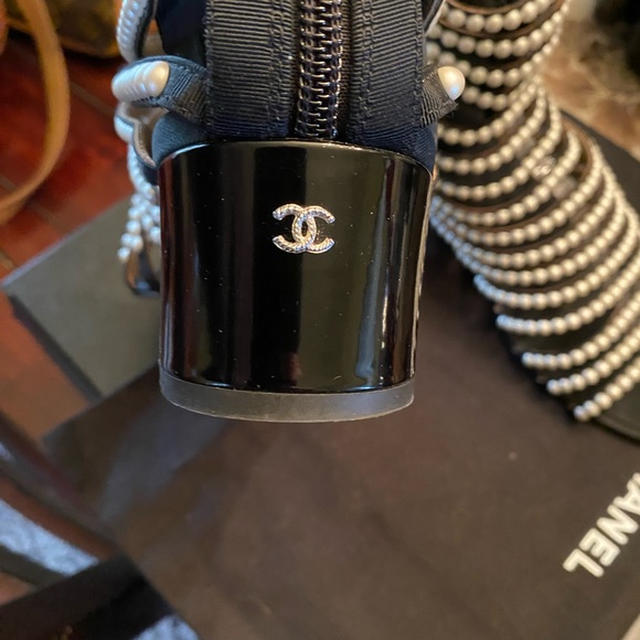 CHANEL | Shoes | Coco Chanel Pearls Sandals Like New | Poshmark